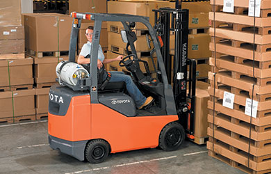 How to Drive a Sit Down Forklift | Toyota Forklifts Blog